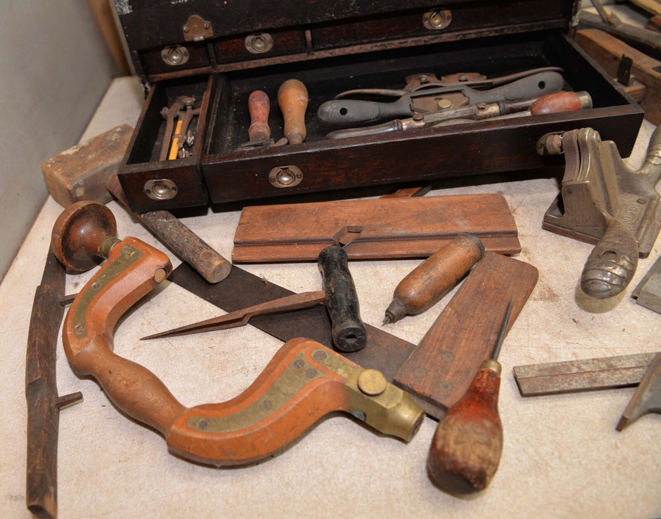 Pattern maker machinist tool chest & vintage collectible antique misc ...