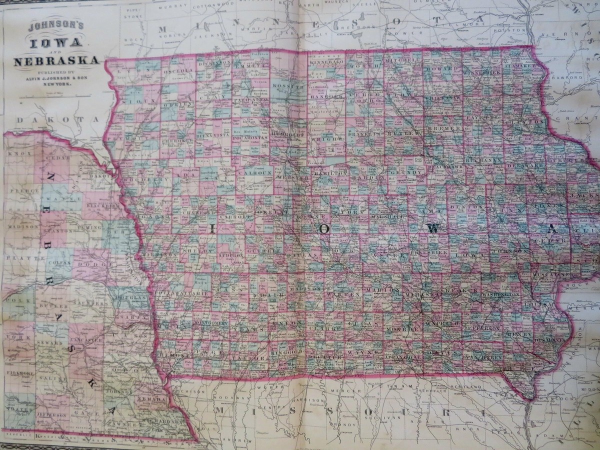 On A Map Of Iowa Cedar Rapids Iowa