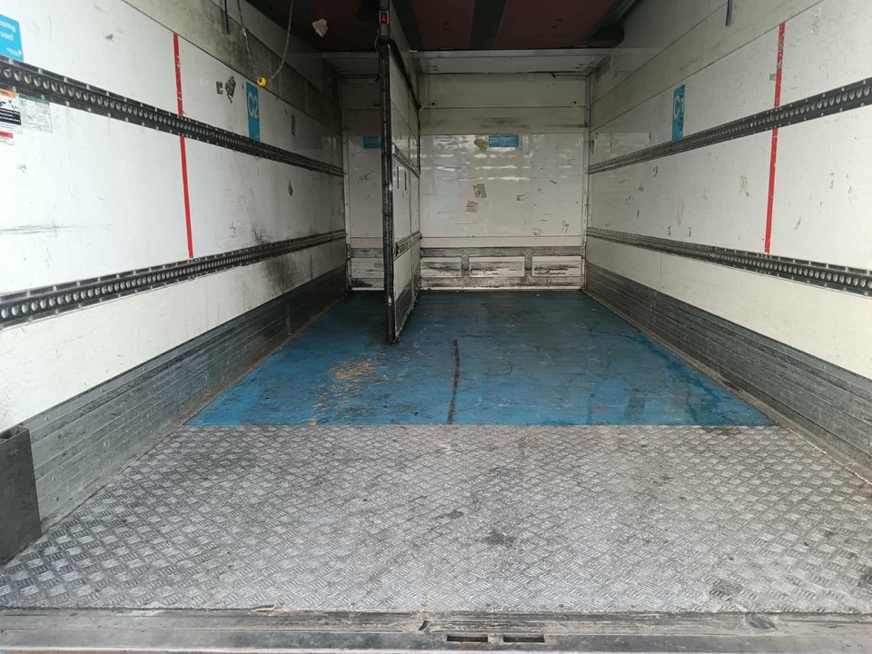 20ft insulated fridge freezer box body storage container can deliver ...