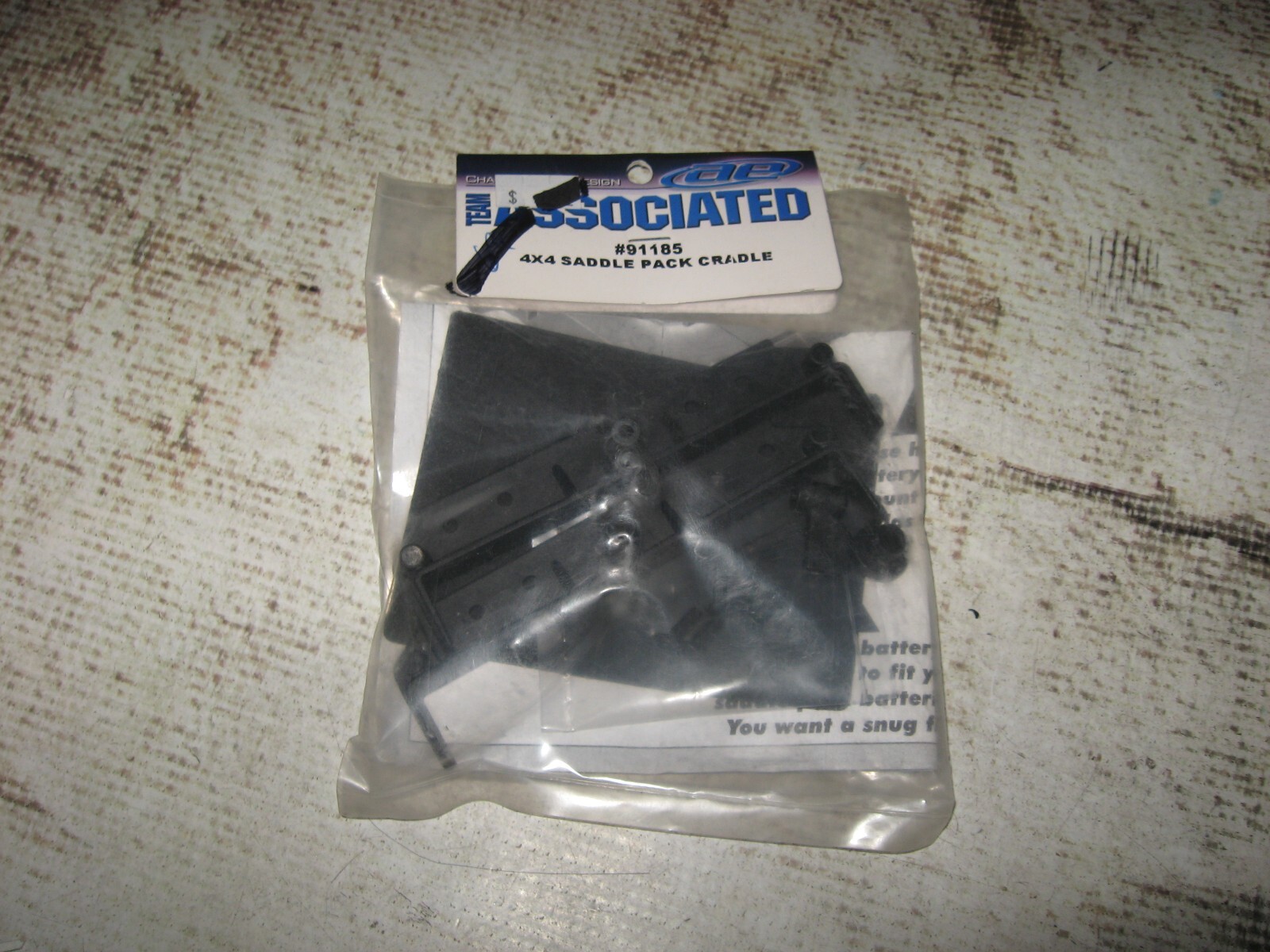 RC Associated 4x4 Saddle Pack Cradle Set Plastic Black With Hardware ...