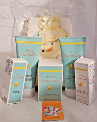 JAFRA Tender Moments Baby Care 5pc Bath set w/Free Ducky Baby Towel ...