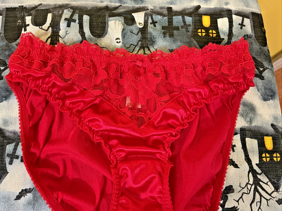 Vintage Victoria's Secret Red Second Skin Satin Liquid & Lace Size ...