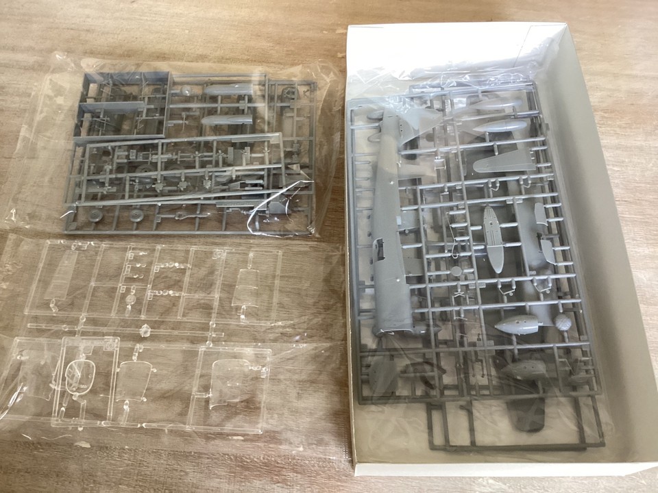 Hasegawa 1/48 Set of 2 German Aircraft pre-owned vintage kits w/ comb ...