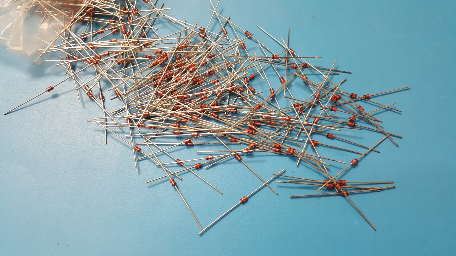 200 PCS 1N4756A ,DIODE ZENER, 47V, 1W, DO41, 1N4756A | eBay