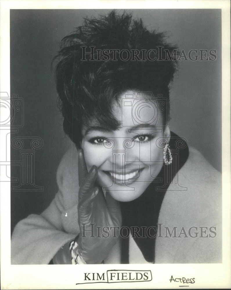 Kim Fields Sister