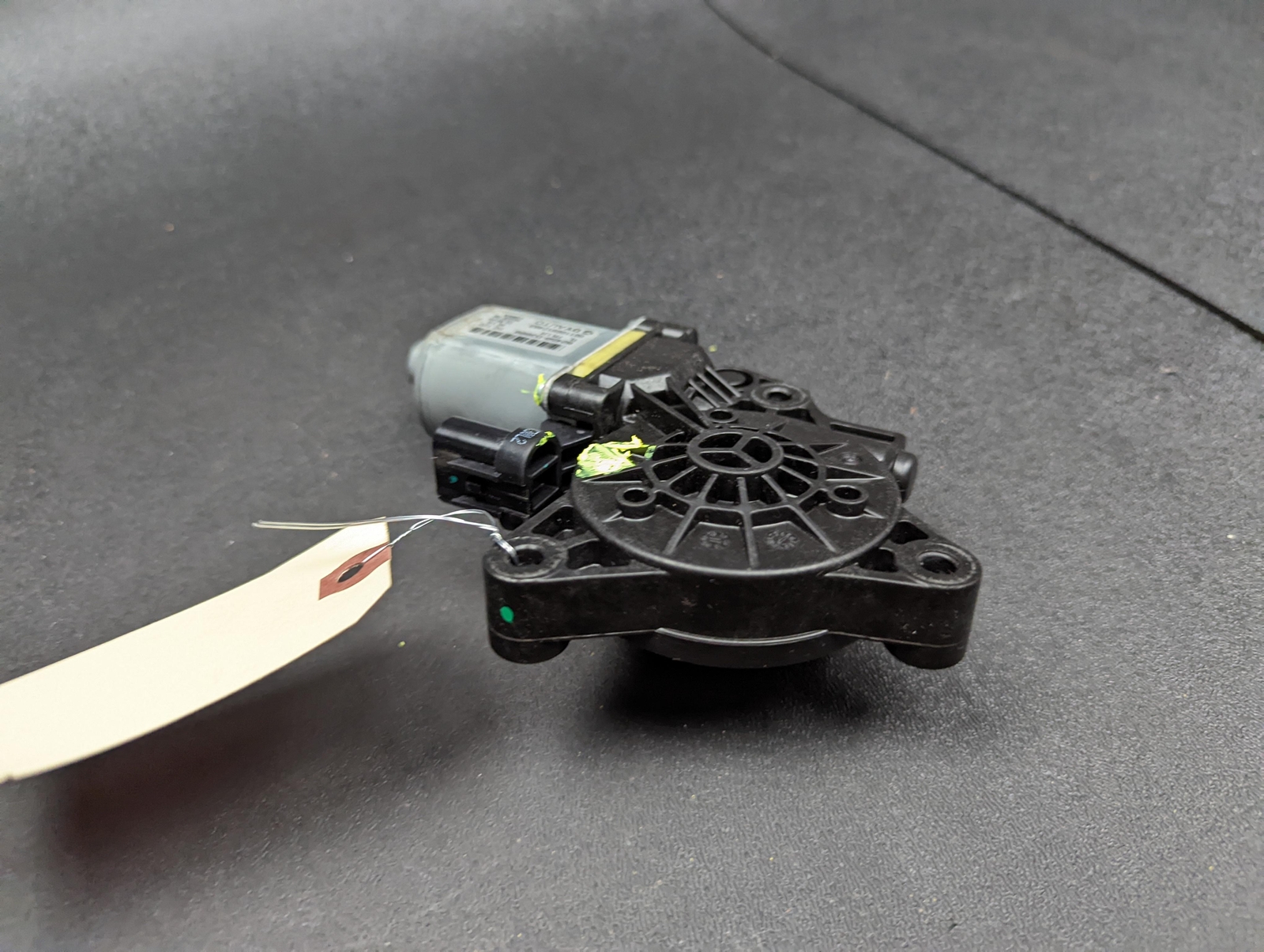 Front Left Door Window Regulator Motor 2019 Hyundai Tucson 82450-D3000 ...