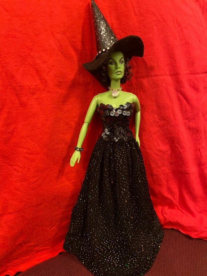 Ooak Wicked witch barbie Elphaba - Glam Custom Doll Collector handmade ...