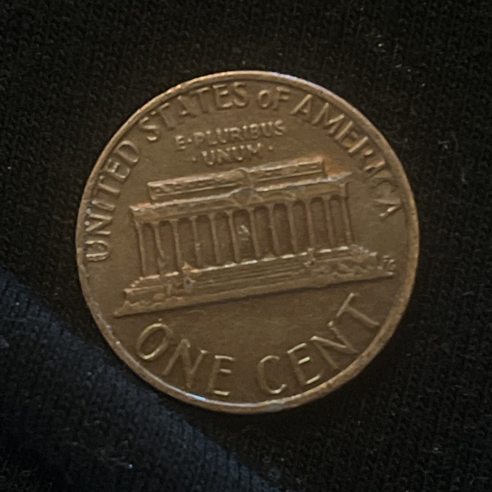 1984 Lincoln Memorial Cent Penny Doubled Ear DDO Ear Great Tone No Mint ...