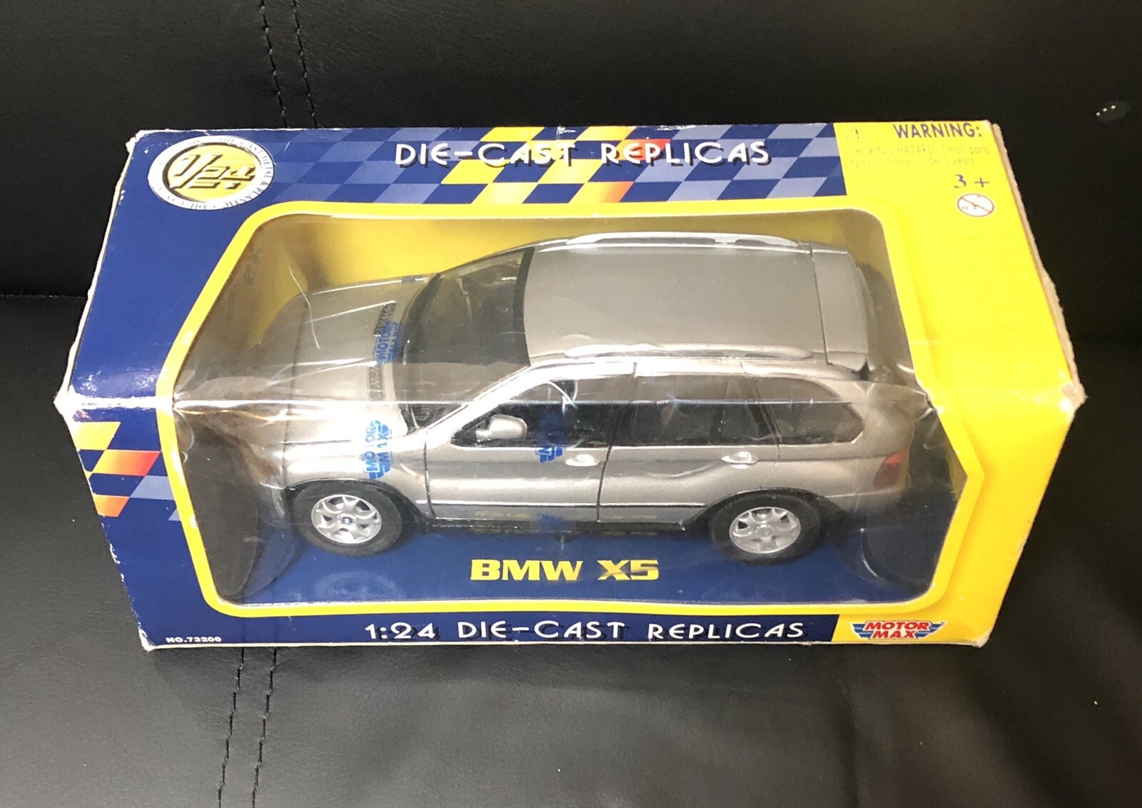1:24 BMW X5 No. 73200 Die-Cast Replicas MotorMax Silver Color | eBay