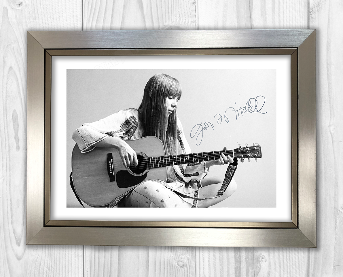Joni Mitchell A4 reproduction signed photograph poster choice of frame ...