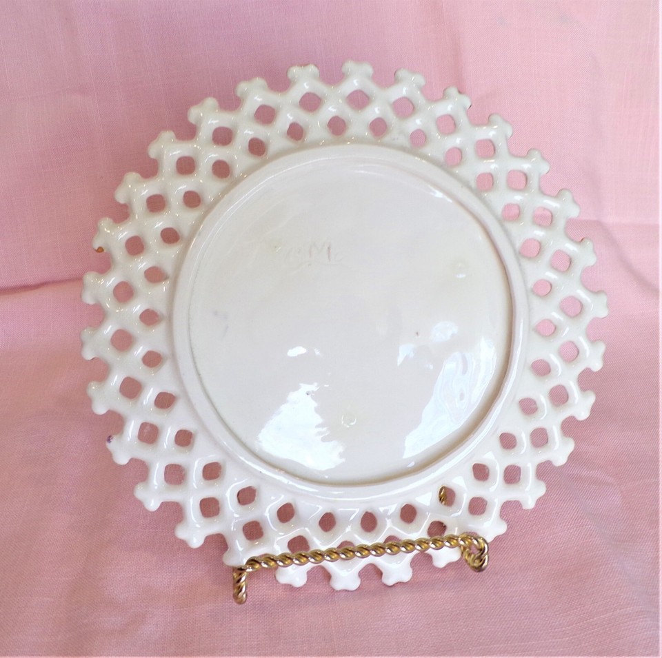 Collector Plate, with Wire Wall Display - Violets in Center | eBay