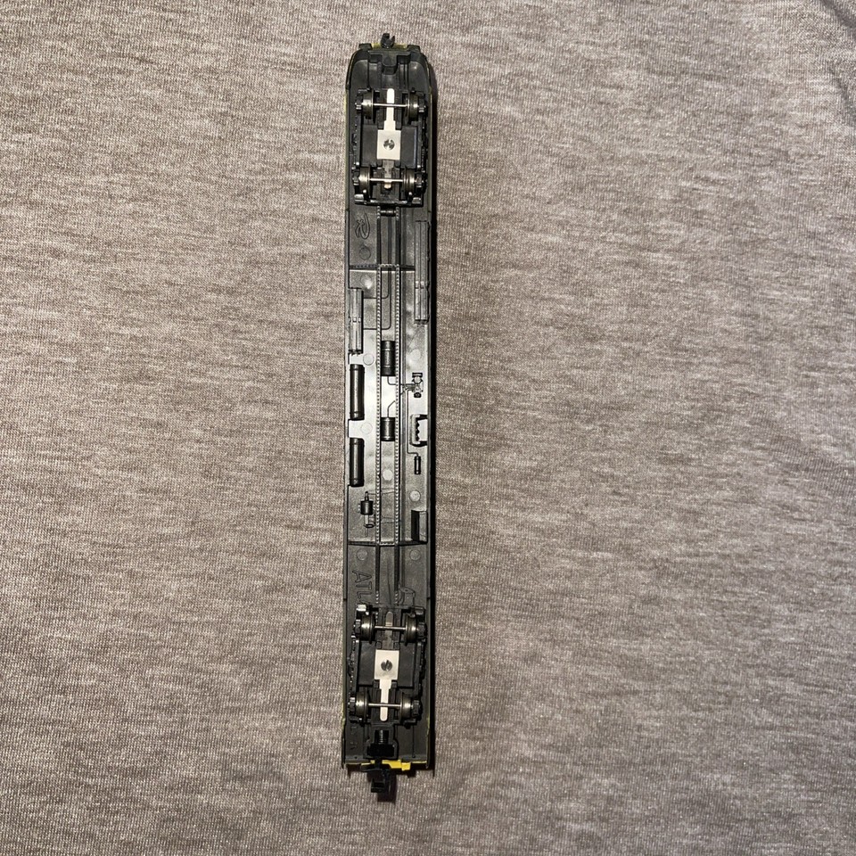 Atlas Train #2644 Illuminated C & Nw Tail Car 85’ N Scale | eBay