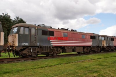PHOTO CLASS 87 NO 87 018 (EX-LORD NELSON) IN DEBRANDED VIRGIN LIVERY AT ...