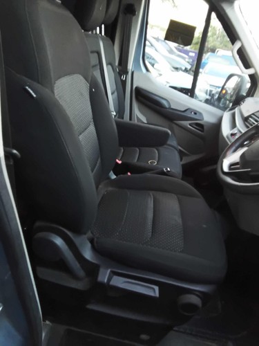 LDV DELIVER 9 JACK/TOOL KIT 07/20- 20 21 22 23 24 | eBay Australia