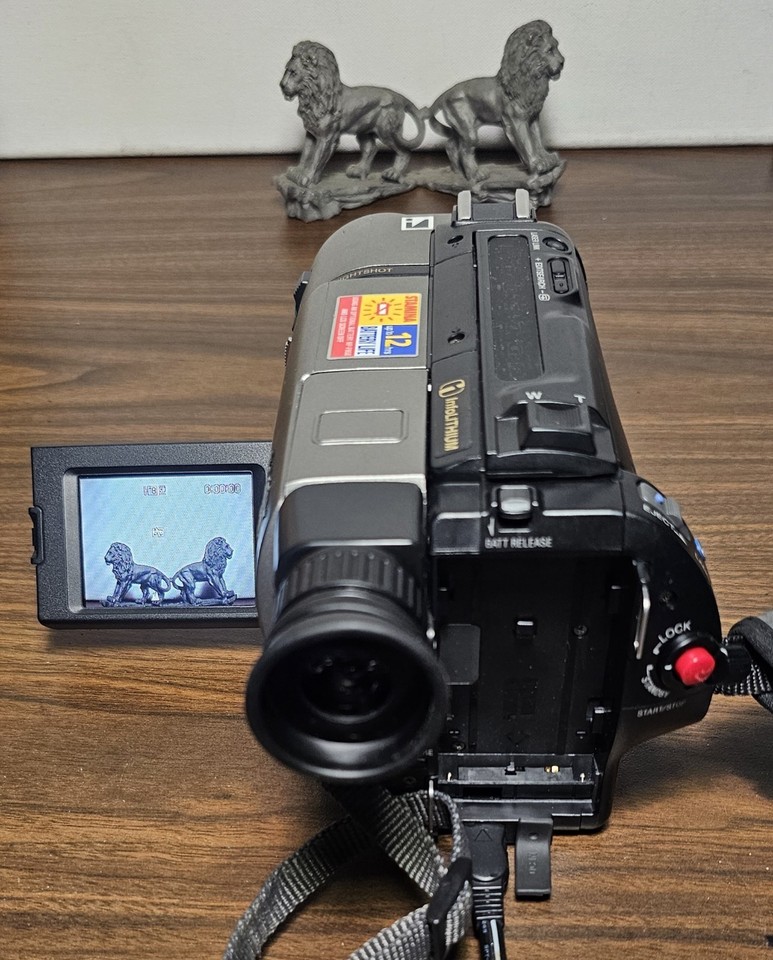 Sony CCD-TRV65 Handycam Vision Hi8 8mm Video Camera Recorder -READ- | eBay