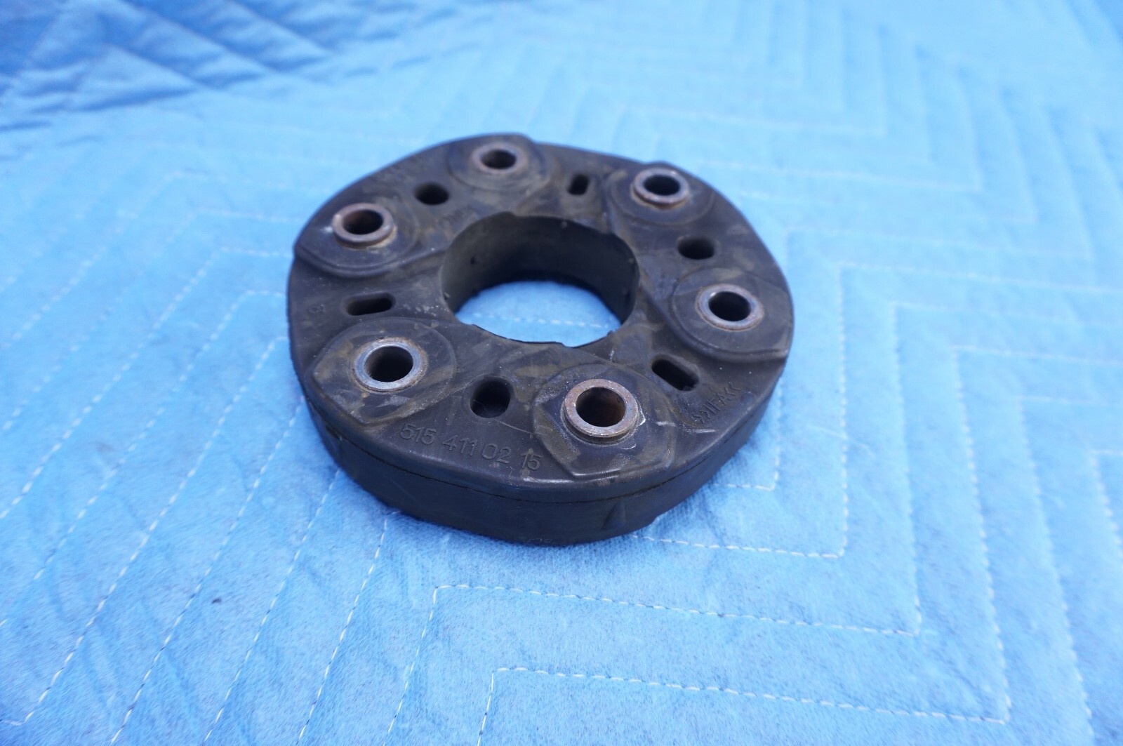 Genuine Mercedes-Benz Rear Drive Shaft Flex Coupling w/ Bolts 000-411 ...