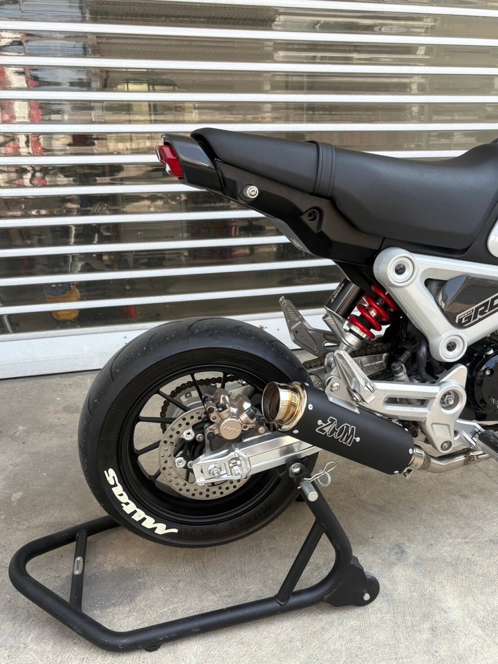 2022-2025 Honda GROM 125 ZoOM Exhaust Full System Low Mount Black LOOP ...