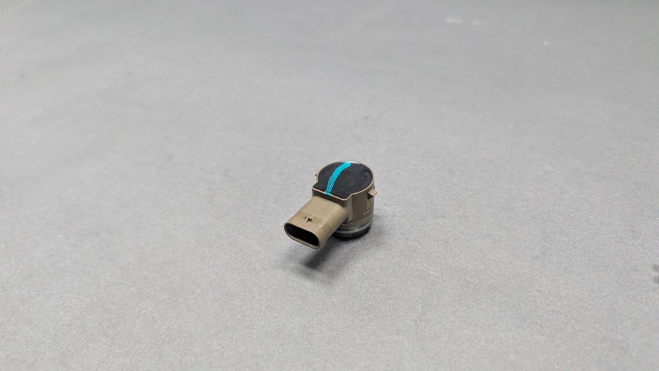 Tesla Model 3 Steel Gray Front Bumper Parking Sensor 2021-2023 1127503 ...