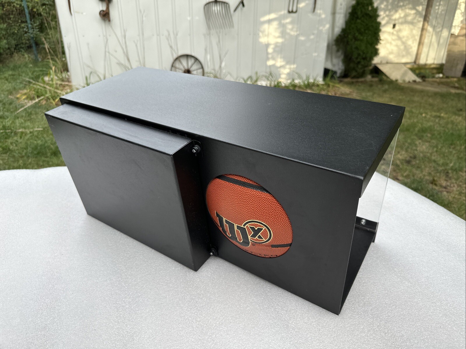 Wilson LABS Wilson X Connected Basketball Store Display LED | eBay