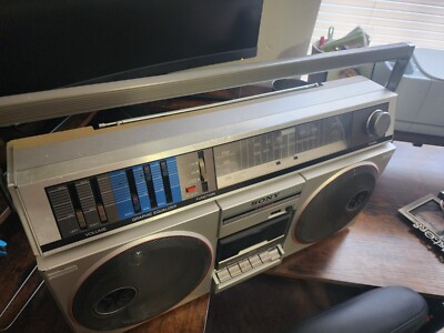 Sony 1980s CFS 500 boom box | eBay