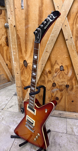 Hamer XT Series Explorer Sunburst Guitar w/DiMarzio Super Distortion ...