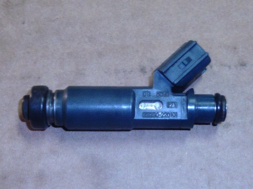 1ZZFE Toyota Fuel Injector Denso 23250-22010 Corolla Chevy Prism OEM 1 ...