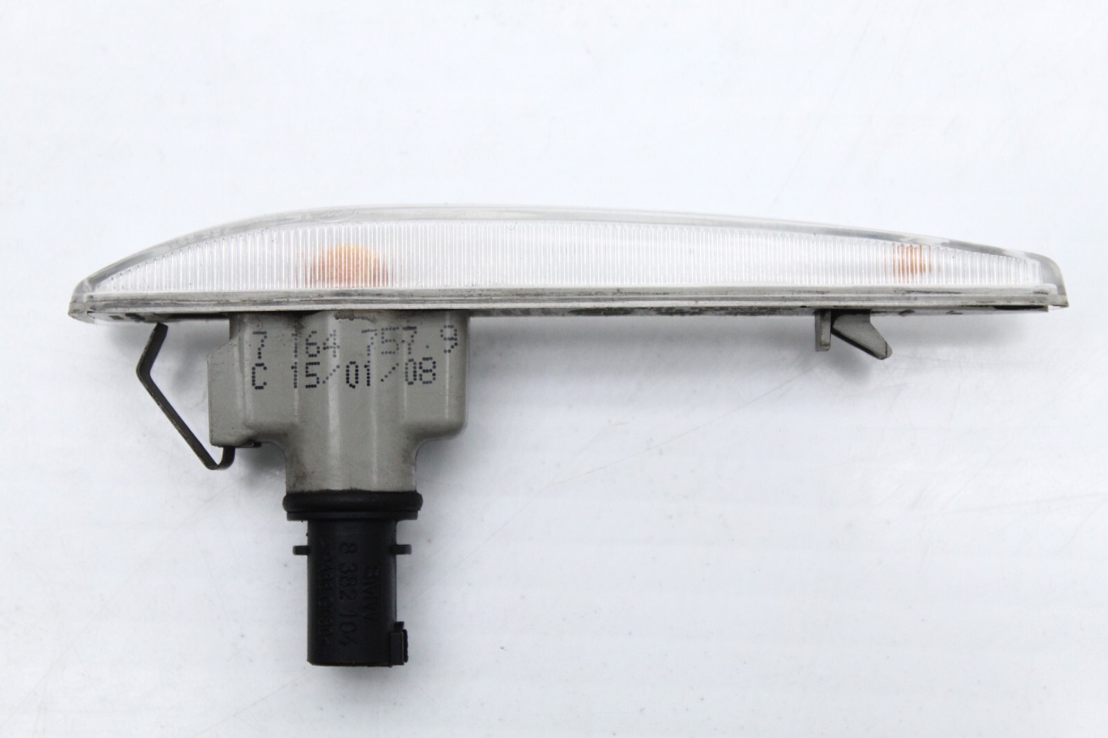 2005 - 2008 BMW 750i Left / Driver Corner / Marker Signal light ...