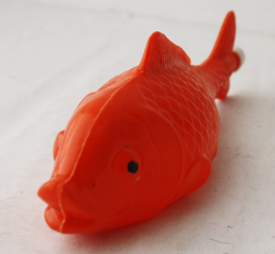 ULTRA RARE VINTAGE 70'S RED FISH GREEK KIDS SHAMPOO INCO HELLAS GREEK ...