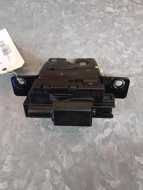 Serrure de coffre RENAULT CLIO 3 8200076240 | eBay