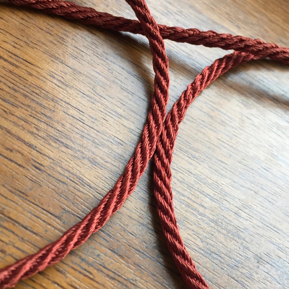 CORD BERISFORDS BARLEY TWIST ROPE 5MM x 4 METRES Gold, Black, White ...