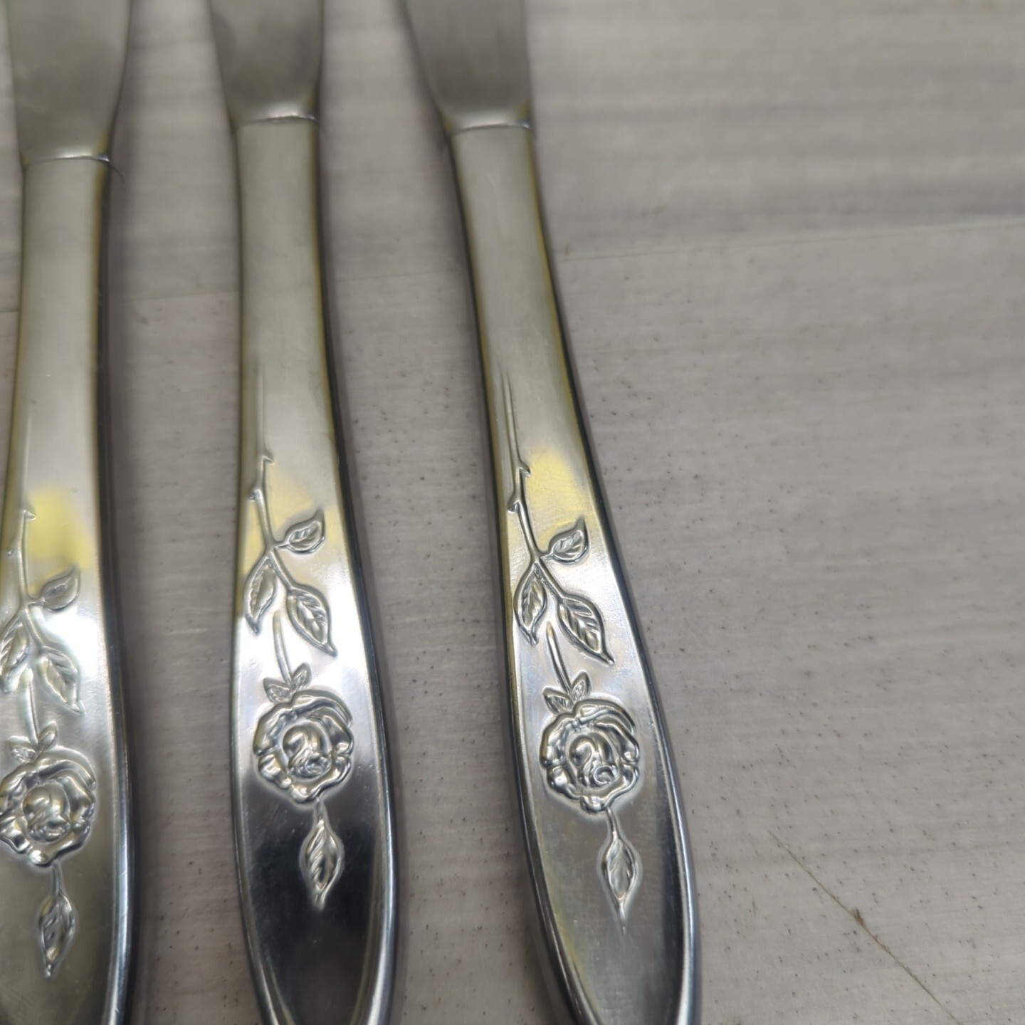 Oneida MY ROSE Community Stainless Flatware -- Set of 8 Butter Knives ...