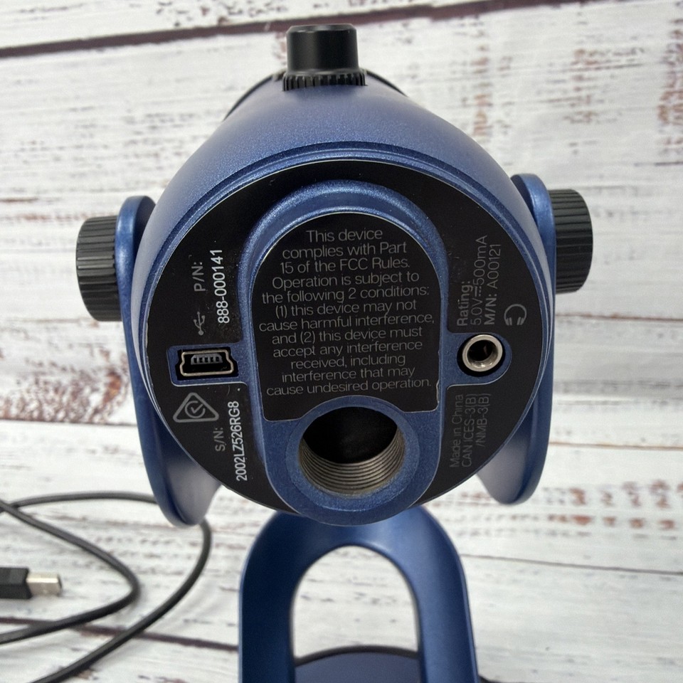 Blue Yeti Professional Multi-Pattern USB Condenser Microphone ...