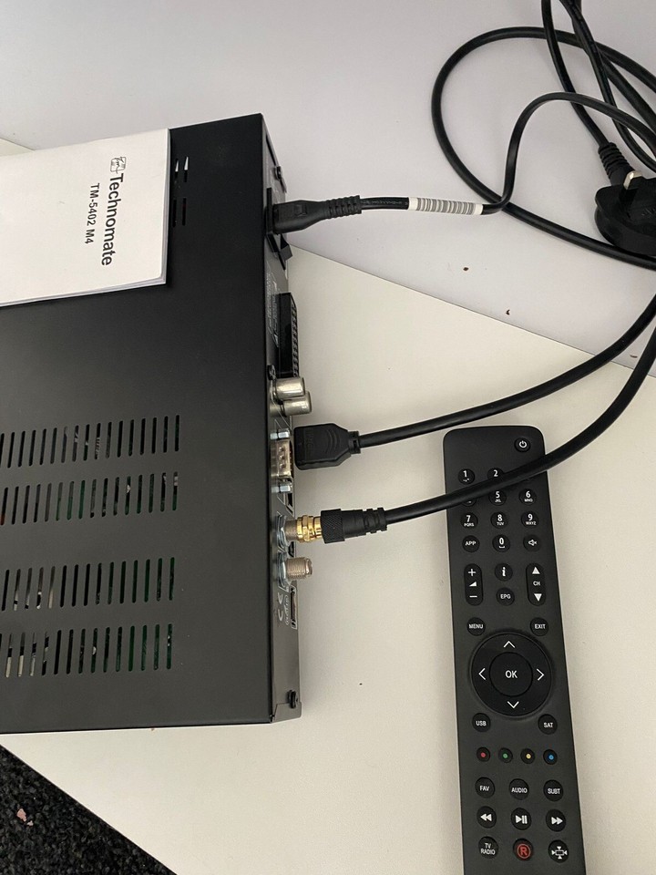 Technomate TM-5402 M4 High-Definition Satellite Multimedia Centre ...