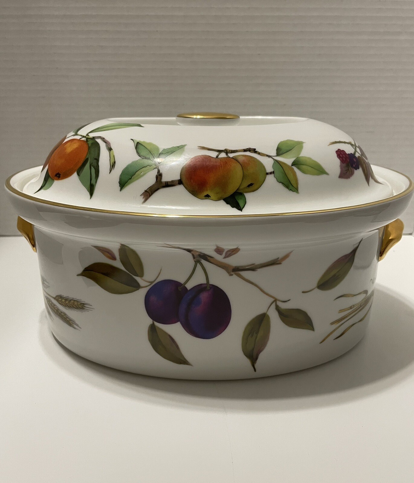 Royal Worcester Evesham Casserole Dish Oven/ Table Dinnerware Gold Trim ...