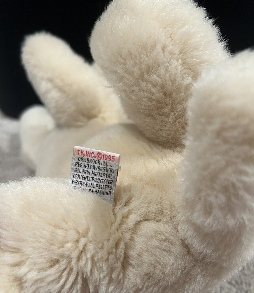 VINTAGE 1995 TY MUFFIN CREME TAN LAYING PUPPY DOG STUFFED ANIMAL PLUSH ...