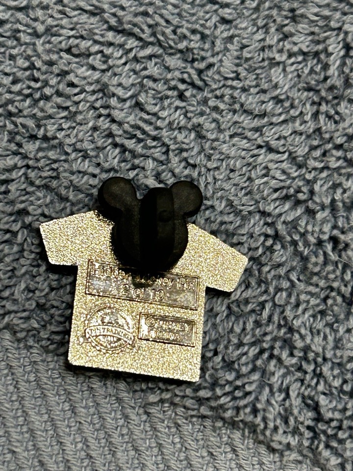 Disney Authentic Trading Pin Tee Shirt "Minnie Mouse" Pin Rare (2d) | eBay