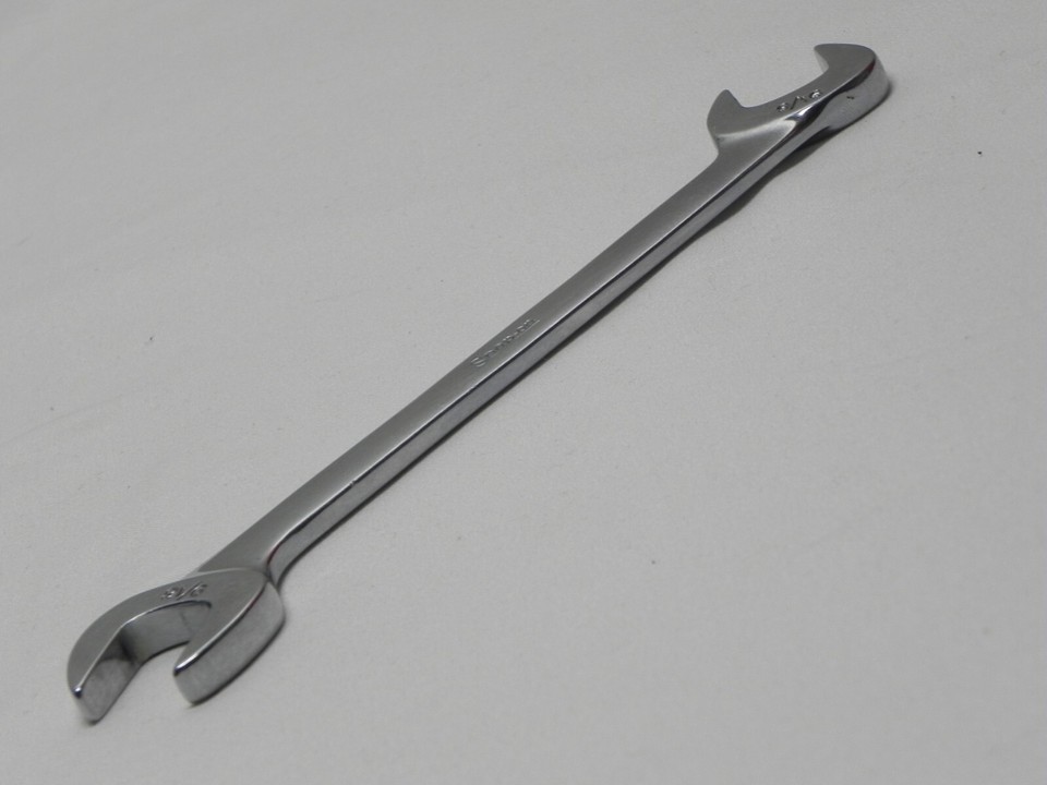 Snap-On VS18 9/16" SAE Four-Way Angle Head Open-End Wrench | Size: 9 ...