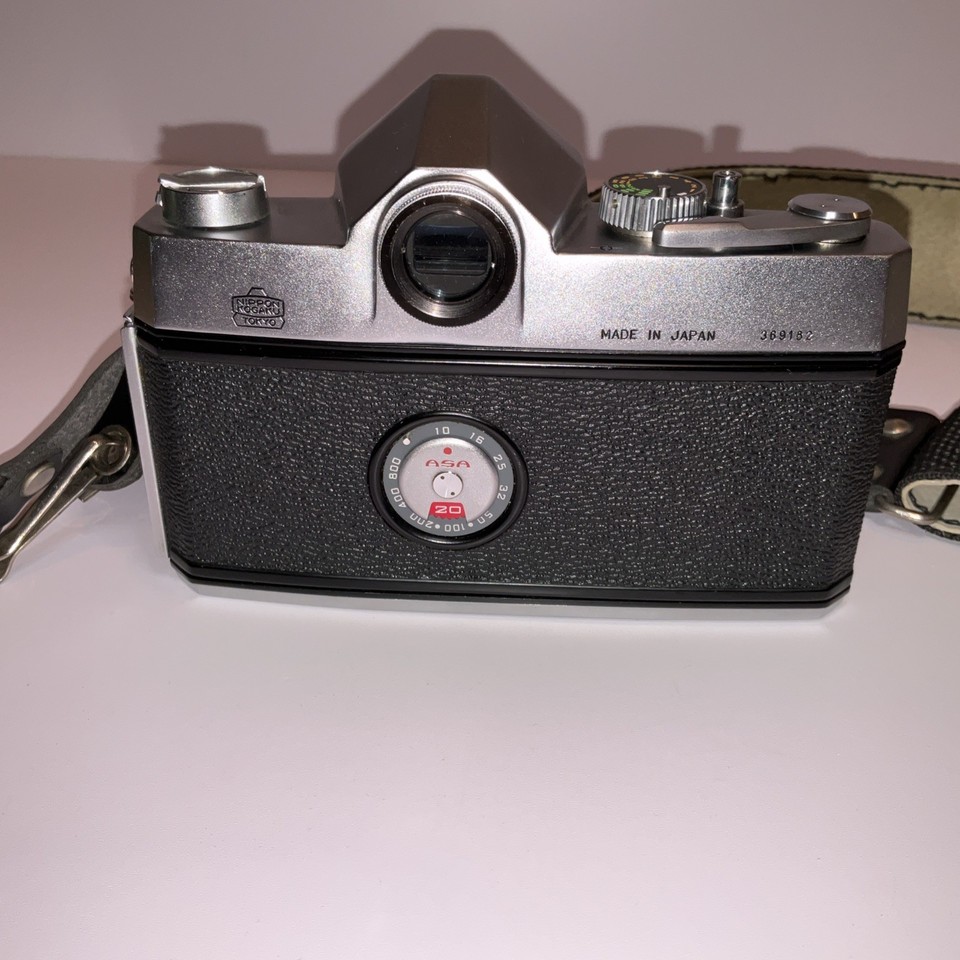 Vintage Nikon Nikkorex F 35mm SLR Film Camera Body & Strap Instruction ...