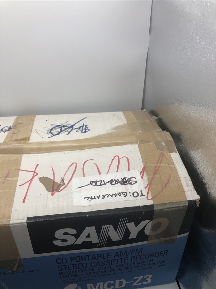 Sanyo Radio Cassette Player MCD-Z3F Boombox Stereo W Original Box ...