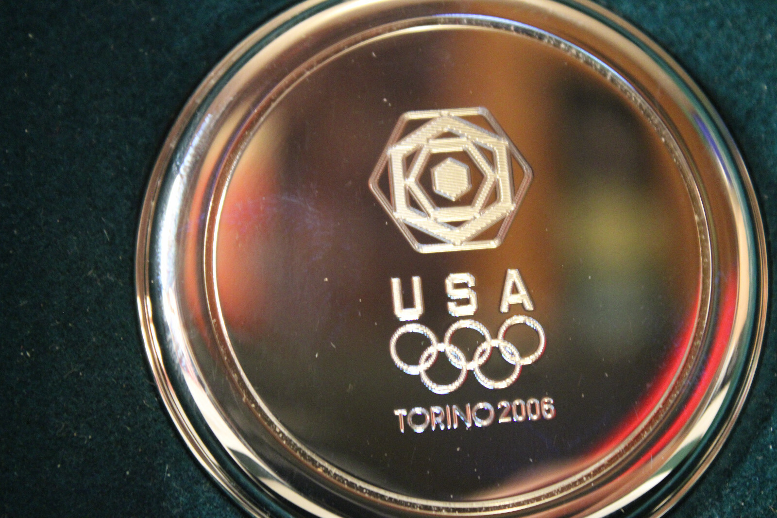 PAPERWEIGHT OLYMPICS 2006 TORINO WINTER GAMES SPORT COLLECTIBLE - ONLY ...