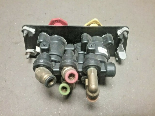 Bendix Dash Valve Air Brake Release Switch 5005068 for sale online | eBay