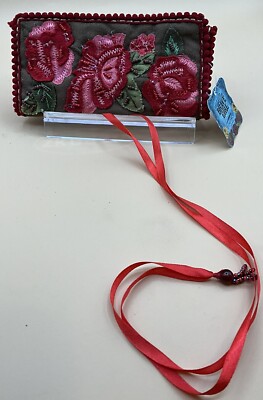 A Cute Melody Ross Brave Girl Embroidered Flower Travel Pouch Jewelry ...