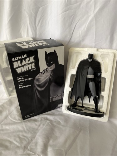 Batman Black and White David Mazzucchelli Year One Statue #1698 Boxed ...