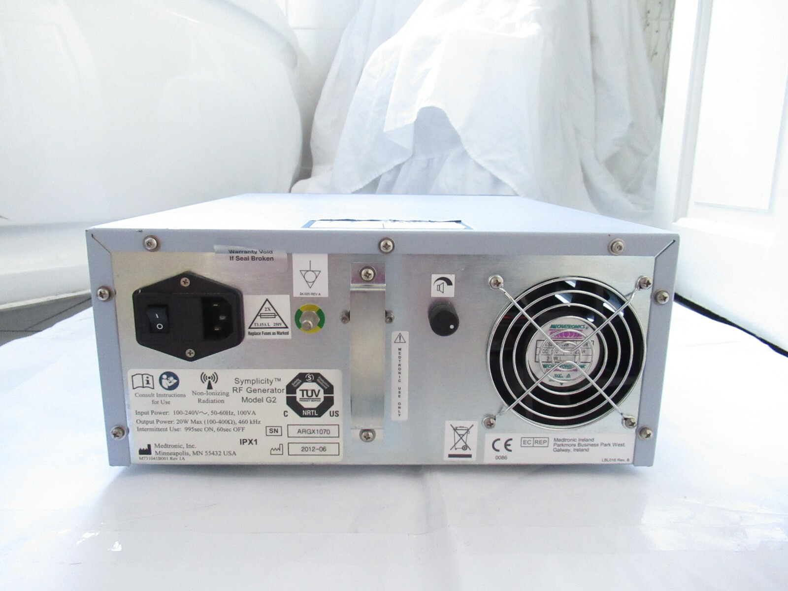 MEDTRONIC SYMPLICITY MODEL G2 RADIOFREQUENCY | Grelly UK