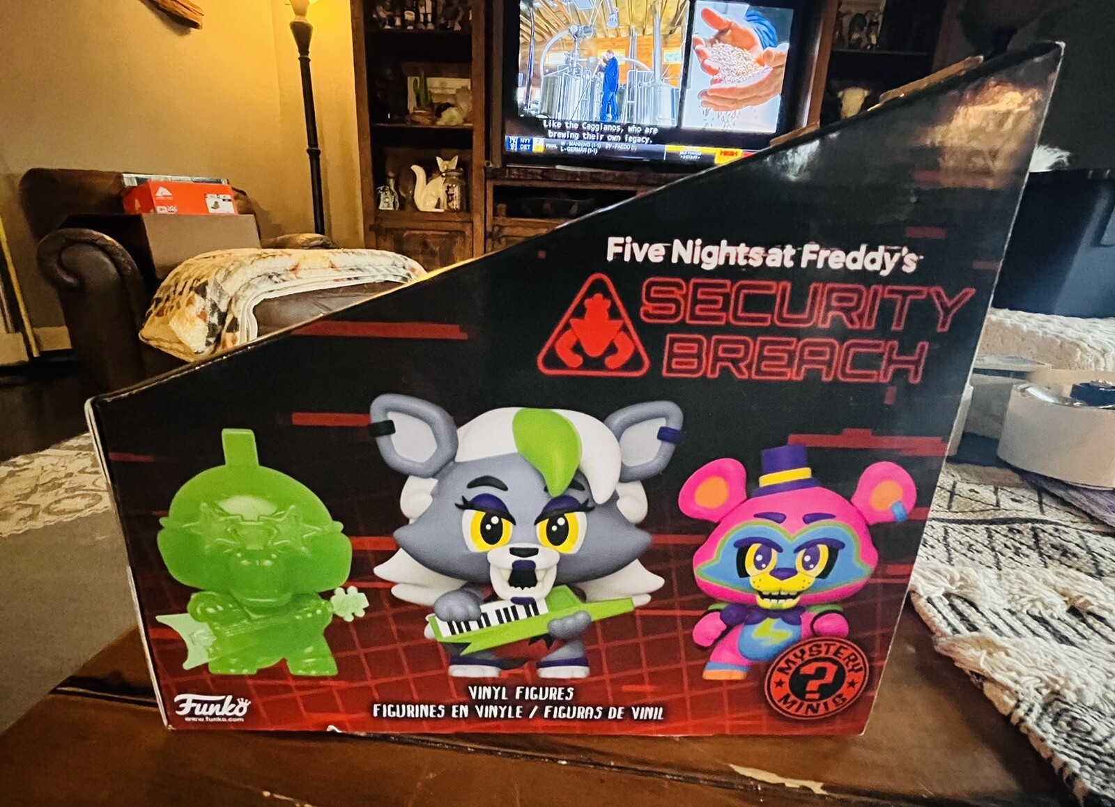 Five Nights At Freddys FNAF Mystery Mini Lot Of 4 + Hanger Figure ...