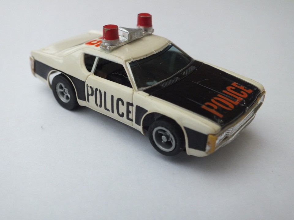 AURORA AFX AMC MATADOR POLICE CAR IN REPRODUCTION MAGNATRACTION ...