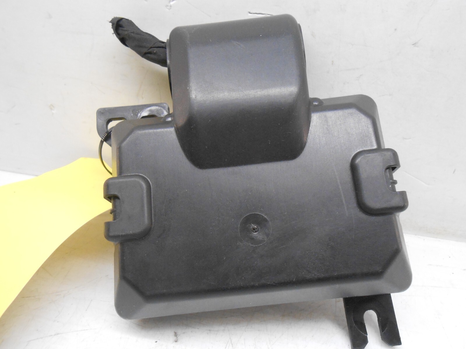 2021 Chevy Malibu Power Voltage Module OEM 13510484 / 84331541 DC0093 ...