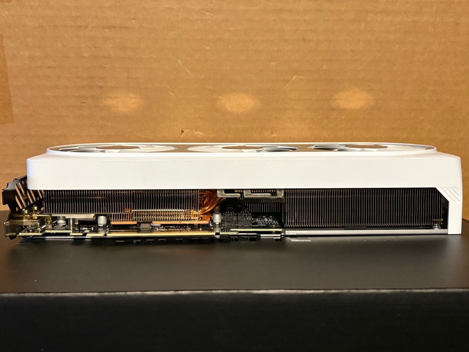 GIGABYTE GeForce RTX 4070 Ti SUPER AERO OC 16GB Graphics Card *No ...