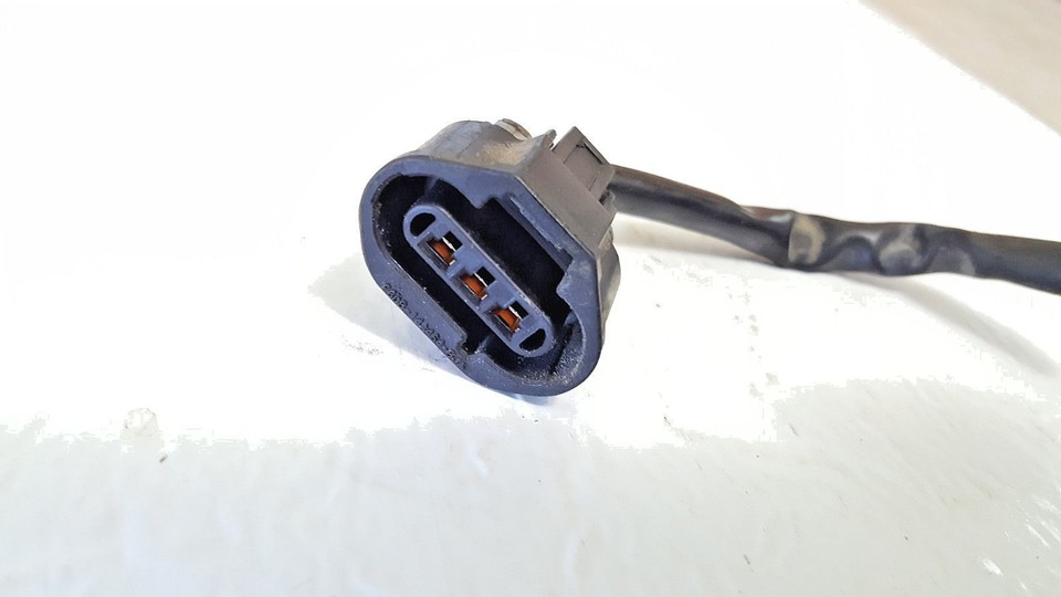 Mazda connector throttle position sensor tps f6db-14a464-bja ...