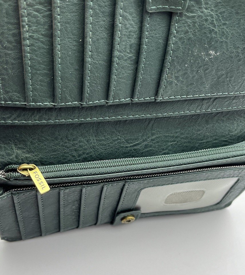 Fossil Croc Embossed Leather Wallet Green | eBay